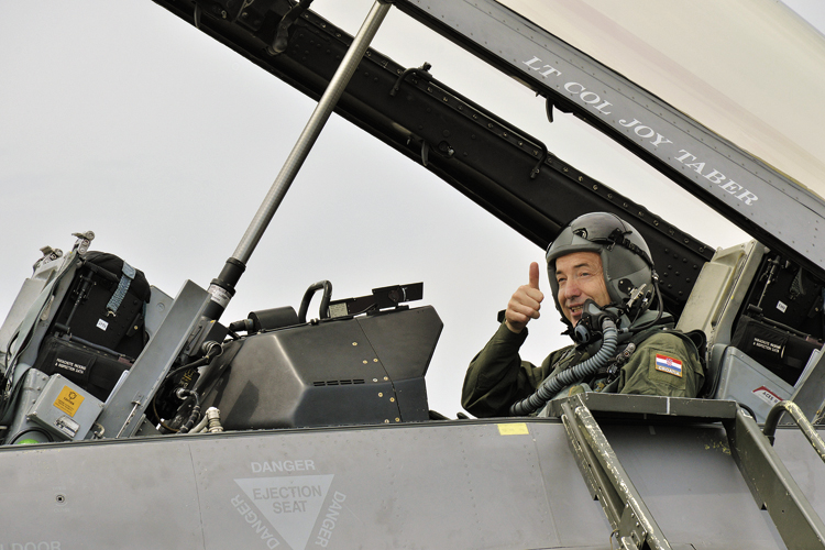 553-ministar-2 - Hrvatski vojnik